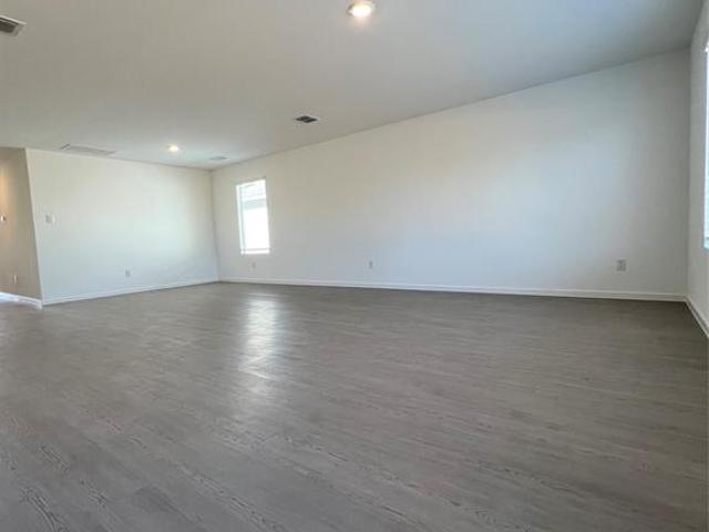 921 Mossycup Street