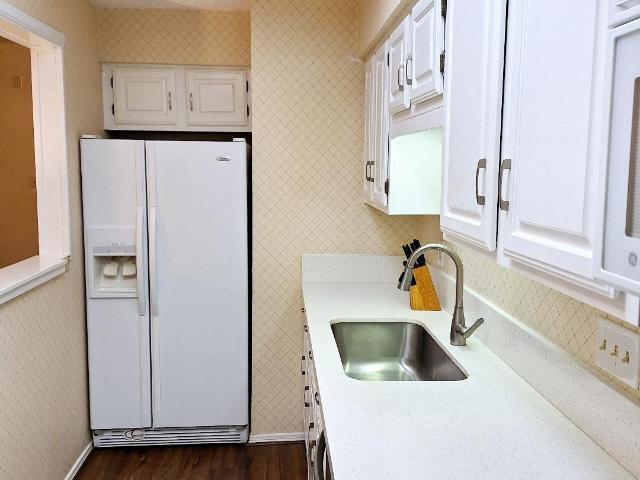 921 Marine Drive 209