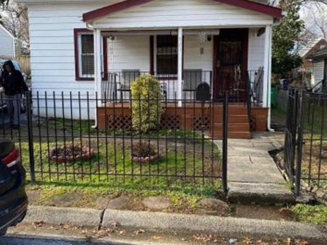 921 Mentor Ave, Capitol Heights, MD 20743