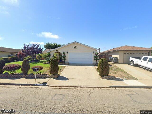 921 N Z St, Lompoc, CA 93436
