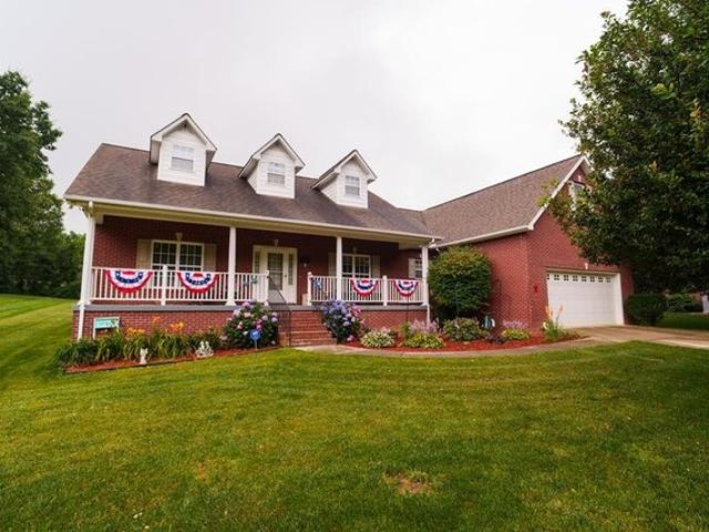921 NE Green Meadows Rd, Cookeville, TN 38506