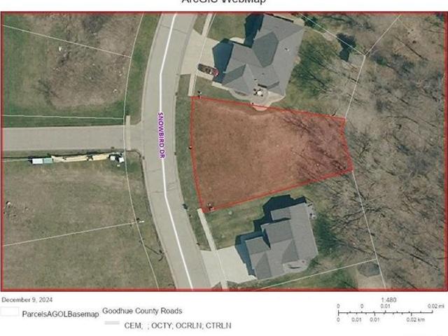 921 Snowbird Dr, Red Wing, MN 55066