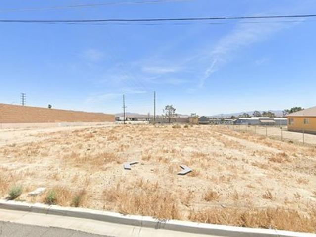 921 Sandlewood Ct, Barstow, CA 92311