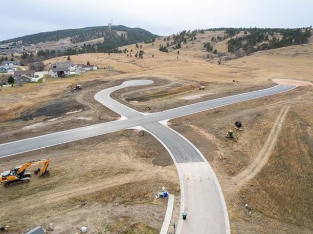 921 Petros Dr Petros Ct Lot 921, Rapid City, SD 57701