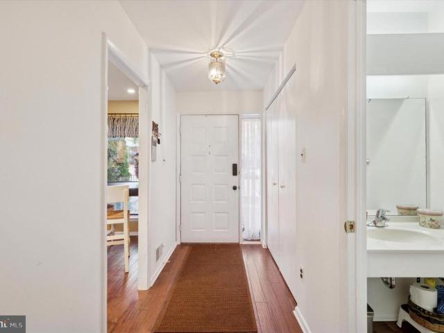 921 Putnam Boulevard # 113