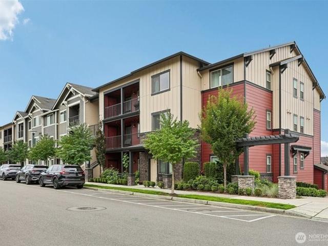 921 Westridge Way NE Apt 304, Issaquah, WA 98029