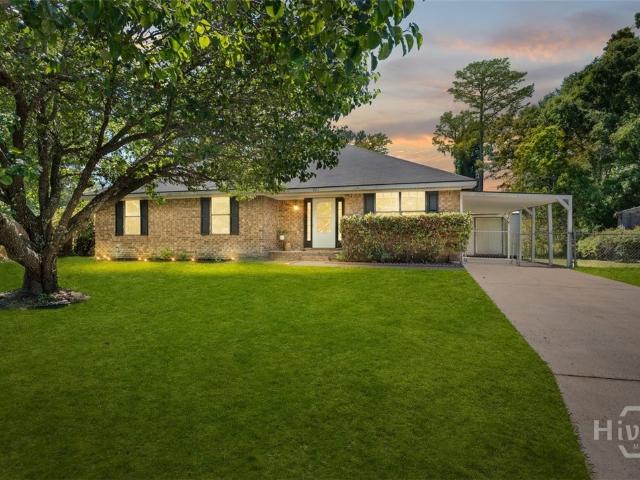 921 Willowbrook Drive
