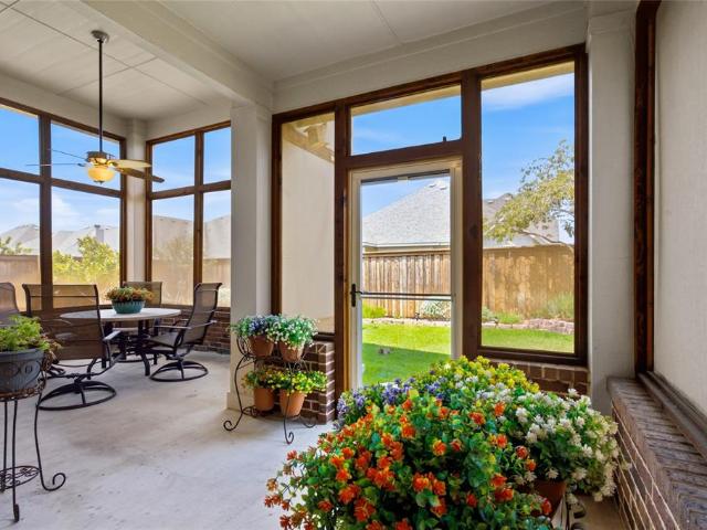 921 Viburnum Drive