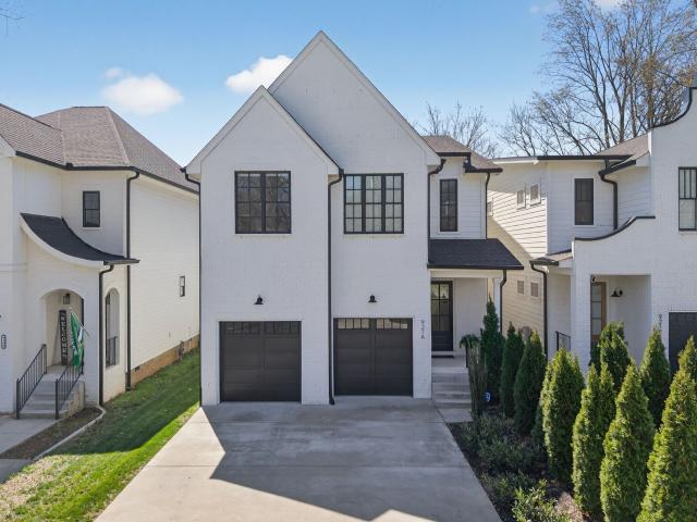 921A Woodmont Blvd