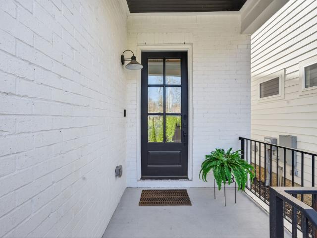 921A Woodmont Blvd
