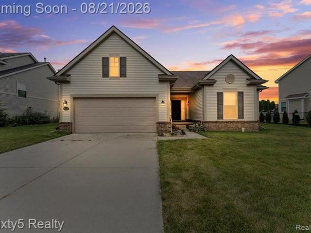 9224 Apple Cider Ln, Berlin Township, MI 48166