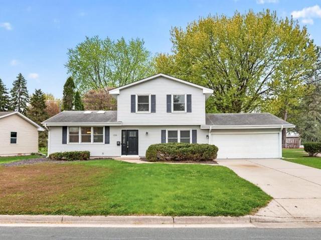 9225 Northwood Pkwy, New Hope, MN 55427