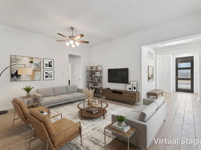 9225 Buckeye Bend