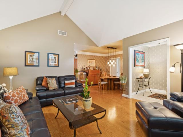 9225 Sawyer Brown Rd # 9225