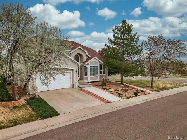 9225 W Quarles Place
