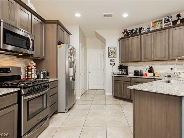 9226 Blue Agate St, Las Vegas, NV 89178 | MLS #2775