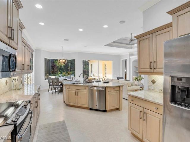 9226 Troon Lakes Drive, Naples, US, FL