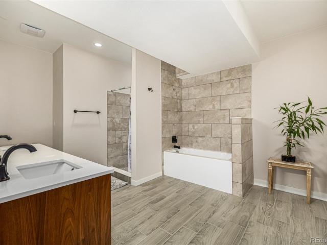9227 Salida St, Commerce City, CO 80022 | MLS #9812