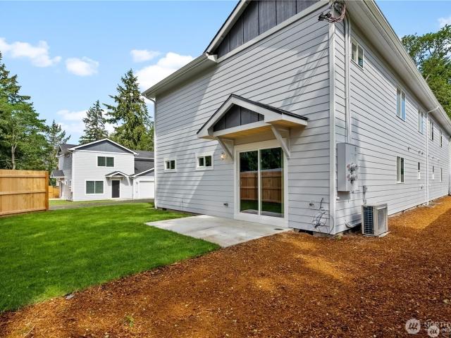 9227 9 SW Kenwood