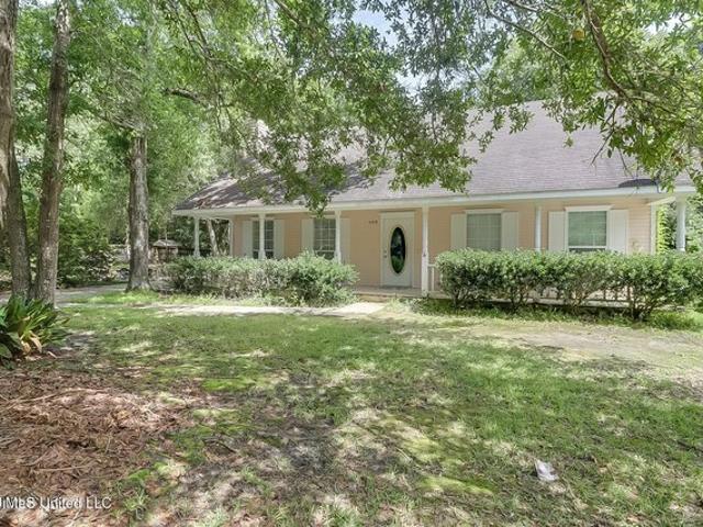 9228 Pointe Aux Chenes Rd, Ocean Springs, MS 39564