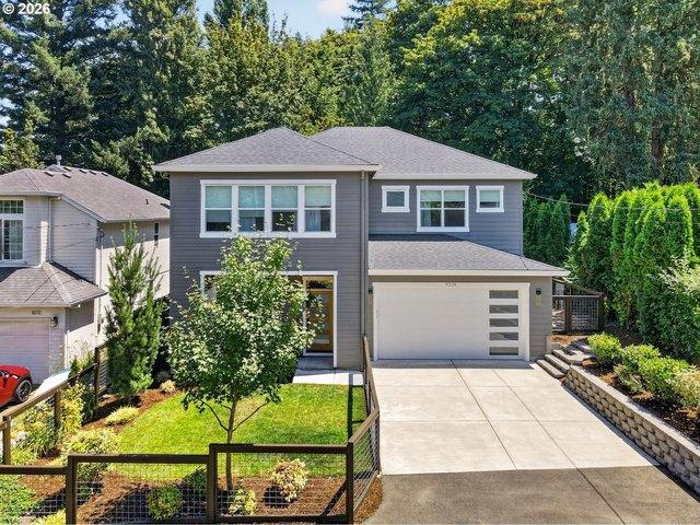 9228 SW 50th Ave, Portland, OR 97219