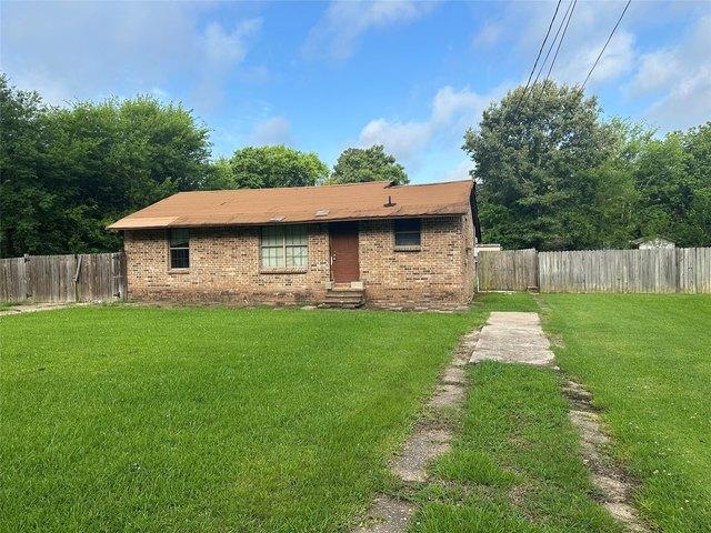 9228 Simmons Pl, Shreveport, LA 71118