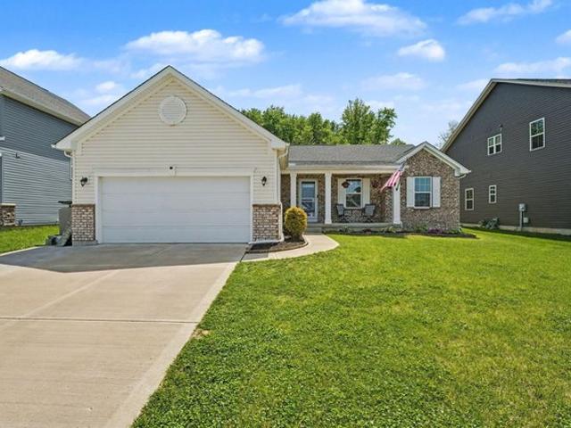 9229 Lakeside St, Tipp City, OH 45371
