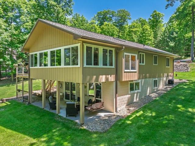 9220 Marguerite Ct, Minocqua, WI 54548