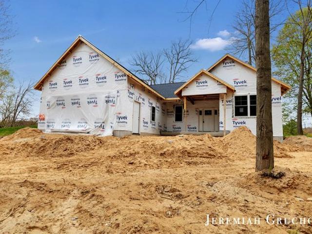 9220 Ranger Dr Unit 9, Canadian Lakes, MI 49346