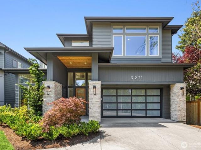 9221 th Ave NE, Kirkland, WA 98033