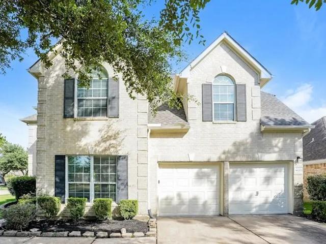 9223 Chia Valley Ct, Houston, TX 77089