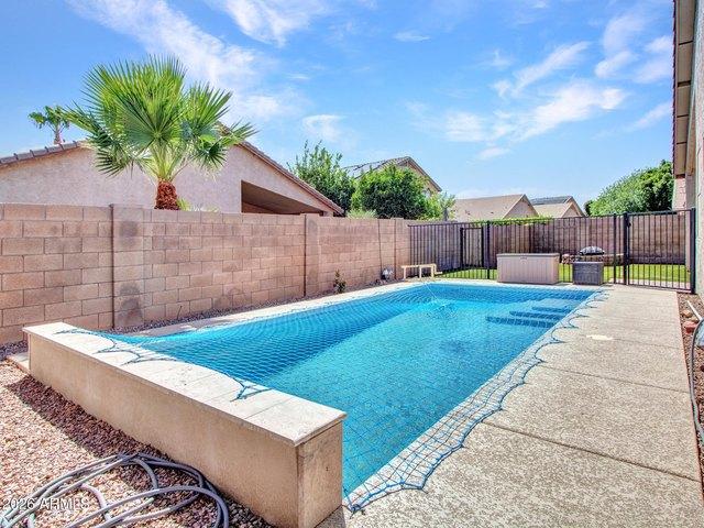 9223 W Salter Dr, Peoria, AZ 85382