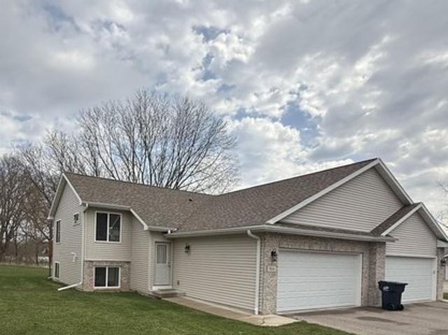 922 932 Waters Edge Ct, Marshall, WI 53559