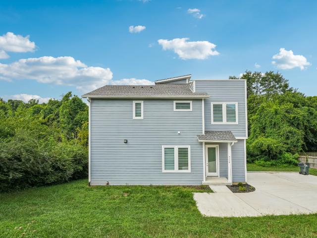 922 Crescent Hill Rd # B