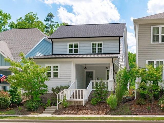 922 Great Ridge Pkwy, Chapel Hill, NC 27516