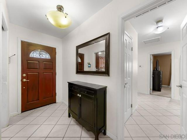 922 Denise Ln