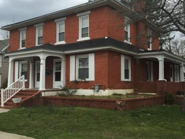 922 E Chestnut Ave, Vineland, NJ 08360