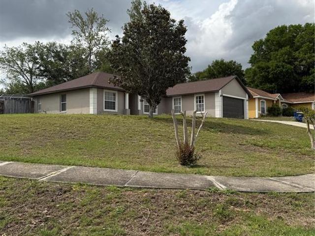 922 Elm Forest Dr, Minneola, FL 34715 | MLS #O6397