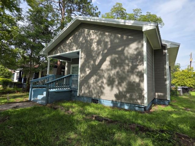922 Headland Ave