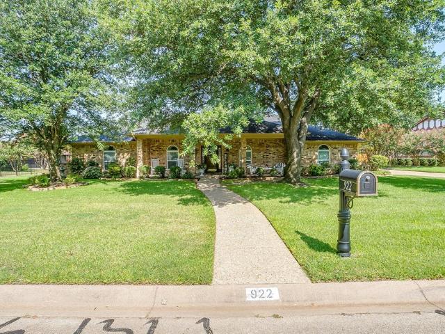 922 Highland Drive