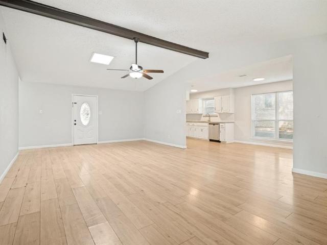 922 Meadowdale Circle