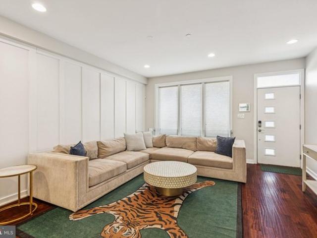 922 N Marshall St, Philadelphia, PA 19123