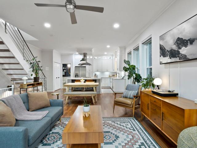 922 N Paulina Street # 1R