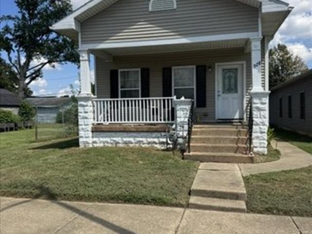 922 SE Eighth St, Evansville, IN 47713