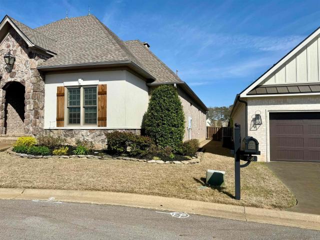 922 Sinclair Court