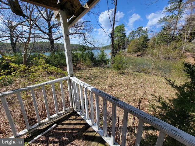 922 Skipjack Rd, Kinsale, VA 22488 | MLS #VAWE2008 | Compass