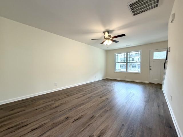 922 Peaceful Pl