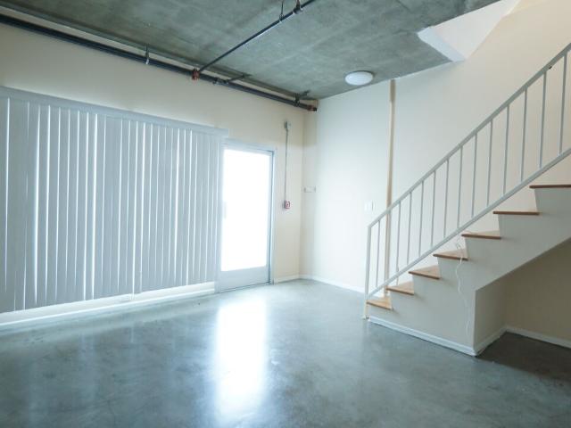 922 W 23rd St, Unit 201, Los Angeles, CA 90007 | MLS #25536