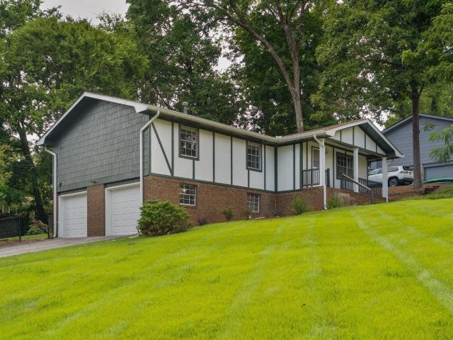 922 Wesley Drive
