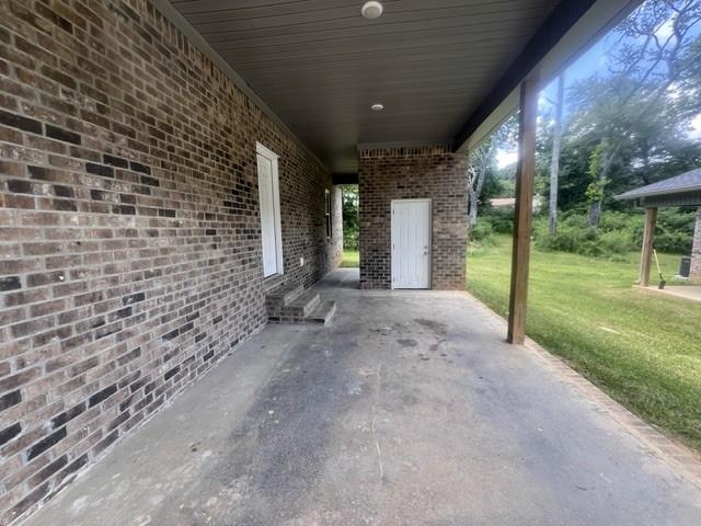 922 Willow Dr